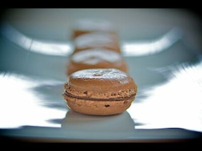 Easy chocolate macaron recipe | Zestuous